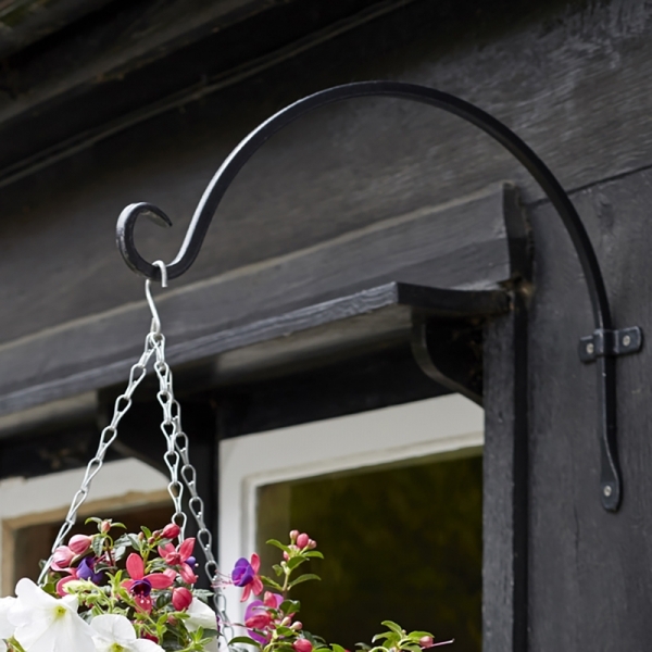 Forge 8" Round Hook - Horticentre - Your Family Run Garden Centre in ...